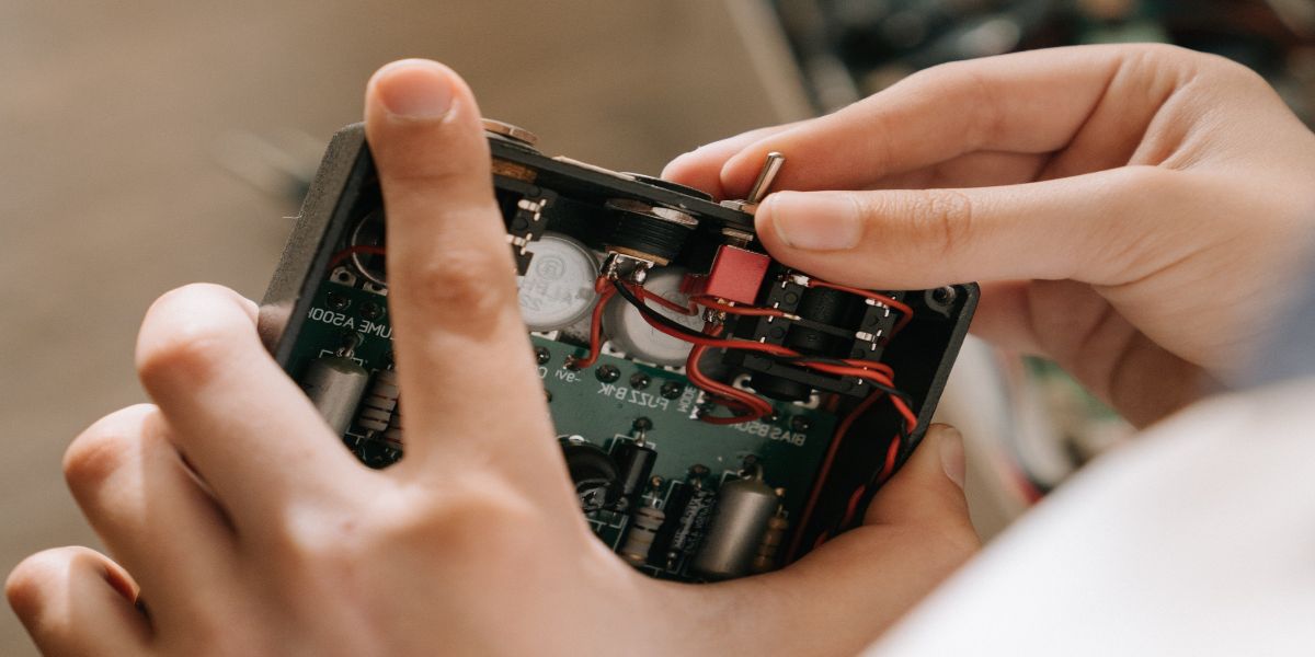 O Que é Microinformática - RETOEDU